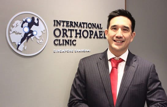 ロボット手術を東南アジアに広げたい！アワード受賞スポーツドクターが語る最新医療AI | AsiaX